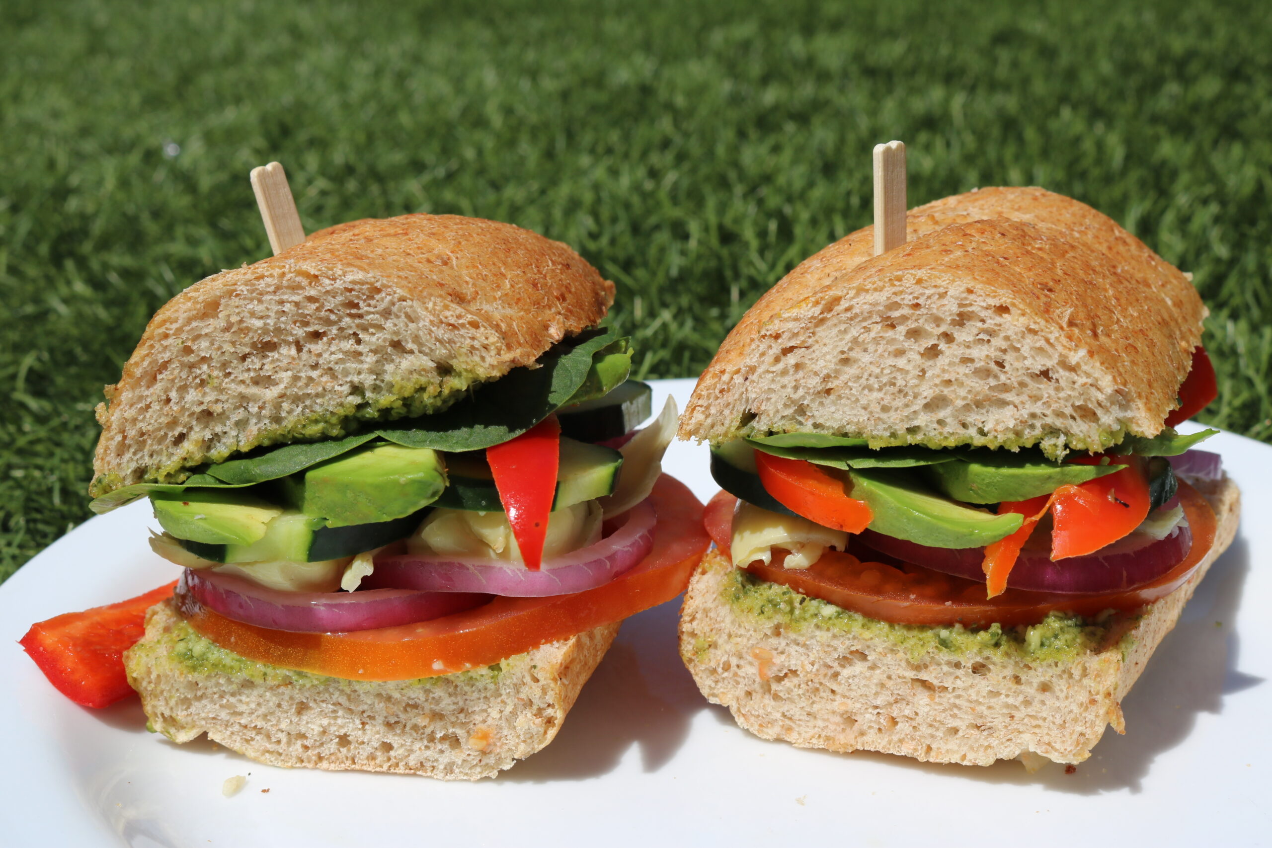 7 Fresh Deli Sandwiches You Must Try! – Delucchi's Market